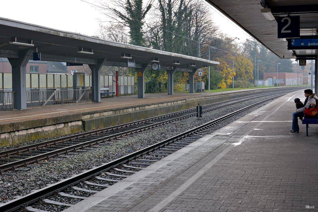 里德中央火车站：车票、介绍、站内地图、实时出发到达、路线 | G2Rail